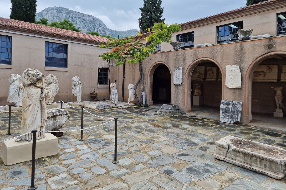 Archaeological Museum of Ancient Corinth| All About Peloponnisos