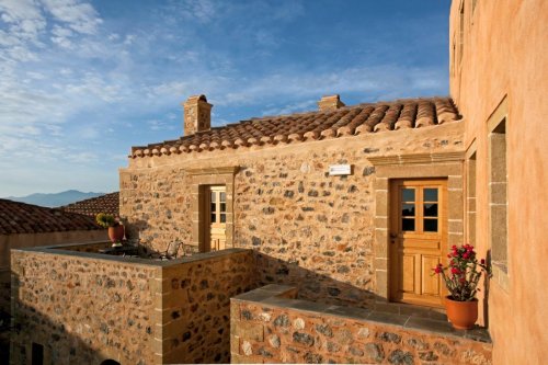 Monemvasia : 4 Top Stays from the Castle to the Shore ...