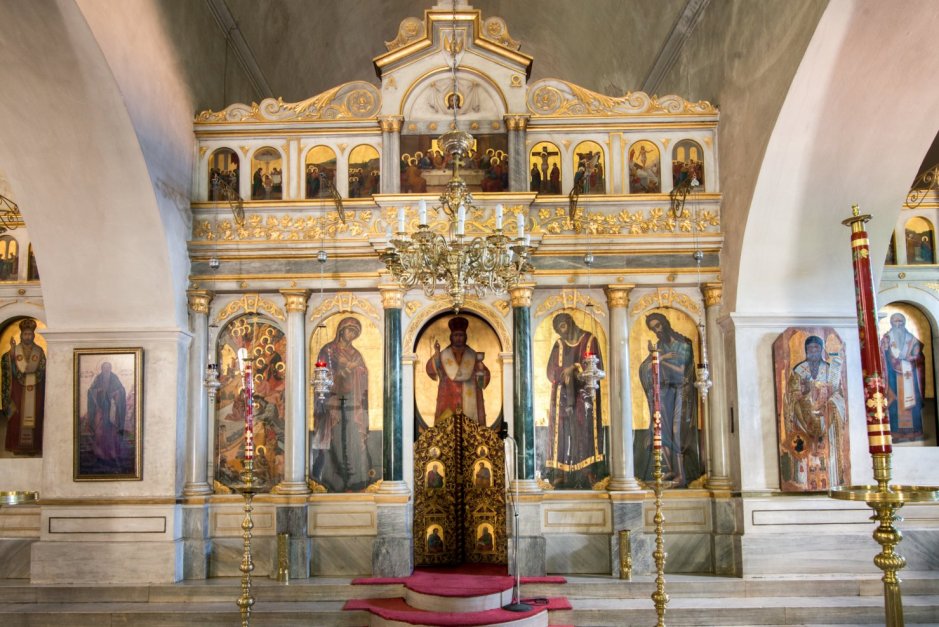 Church of Elkomenos Christos| All About Peloponnisos